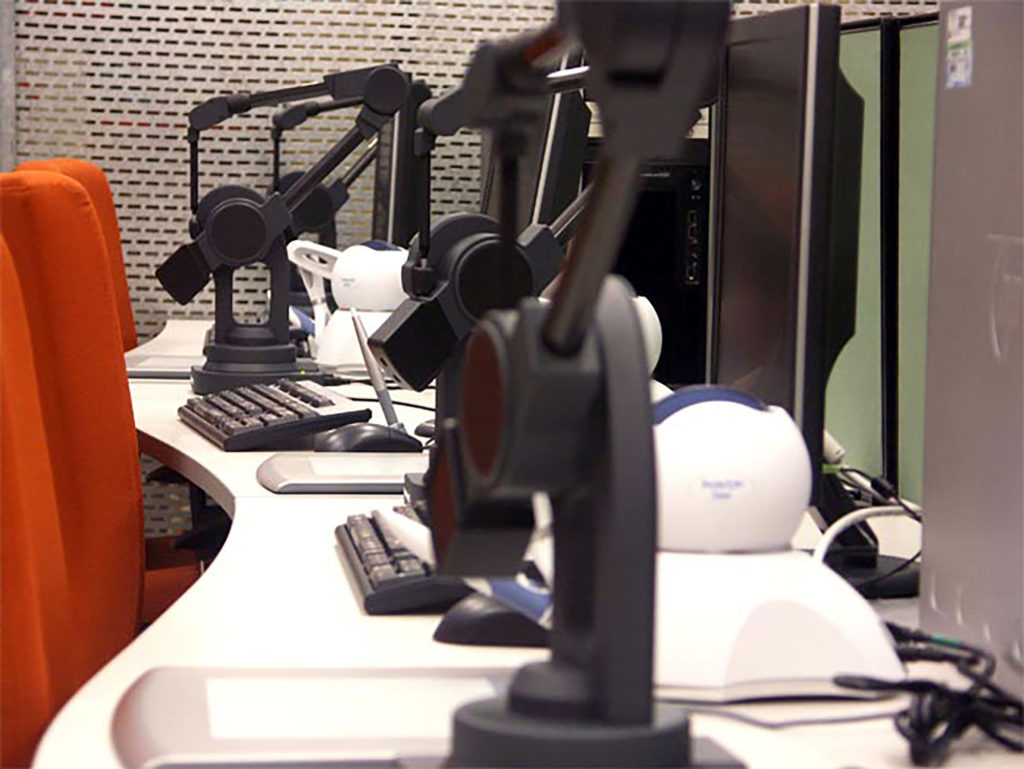 Portable CMMs for Education - Revware Portable CMMs